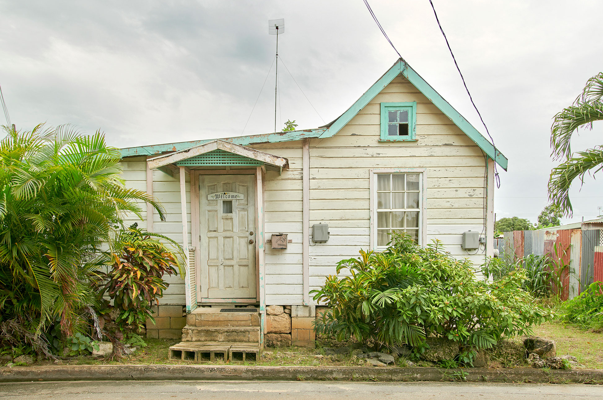 CHATTEL HOUSES OF BARBADOS - HENRY BOURNE