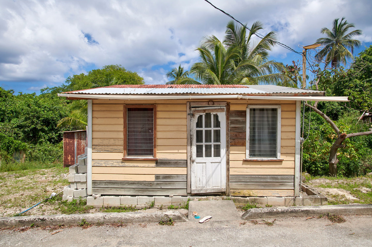 CHATTEL HOUSES OF BARBADOS – HENRY BOURNE